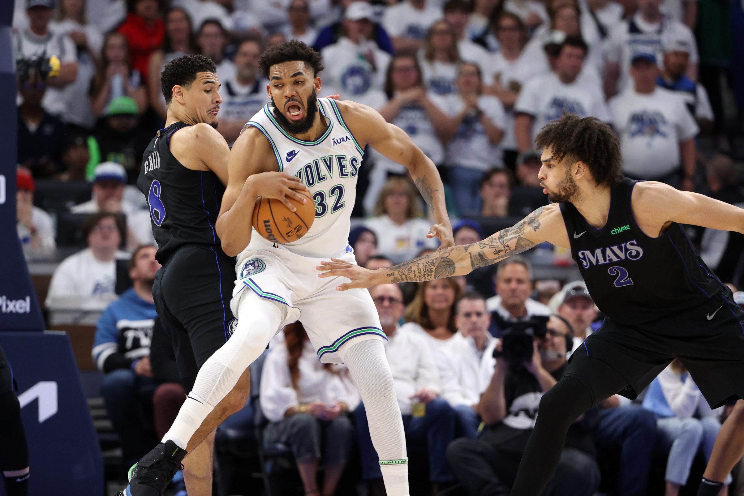 Minnesota Timberwolves Coach Reveals 1 Bold Demand for Karl-Anthony ...