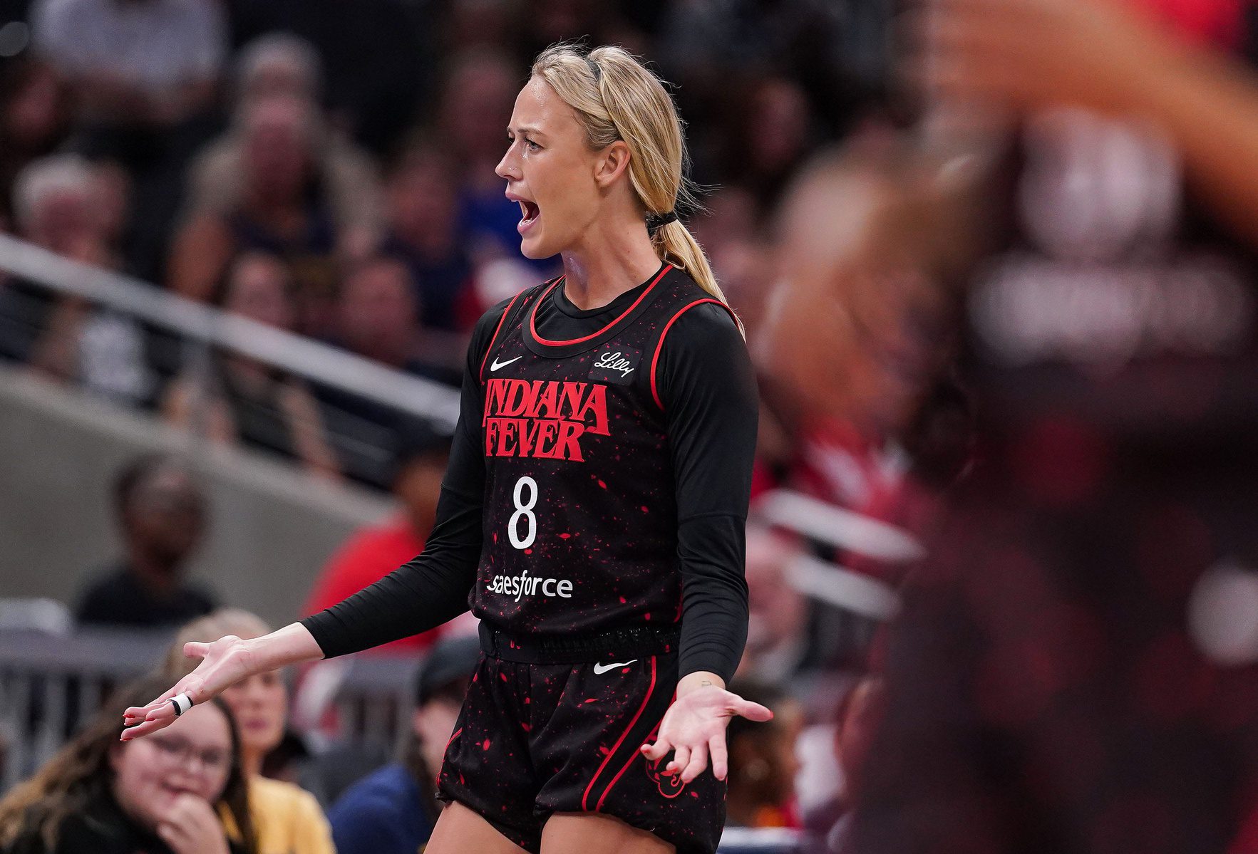 Sophie Cunningham, Lexie Hull Leads Fever Tributes To Aliyah Boston’s ...