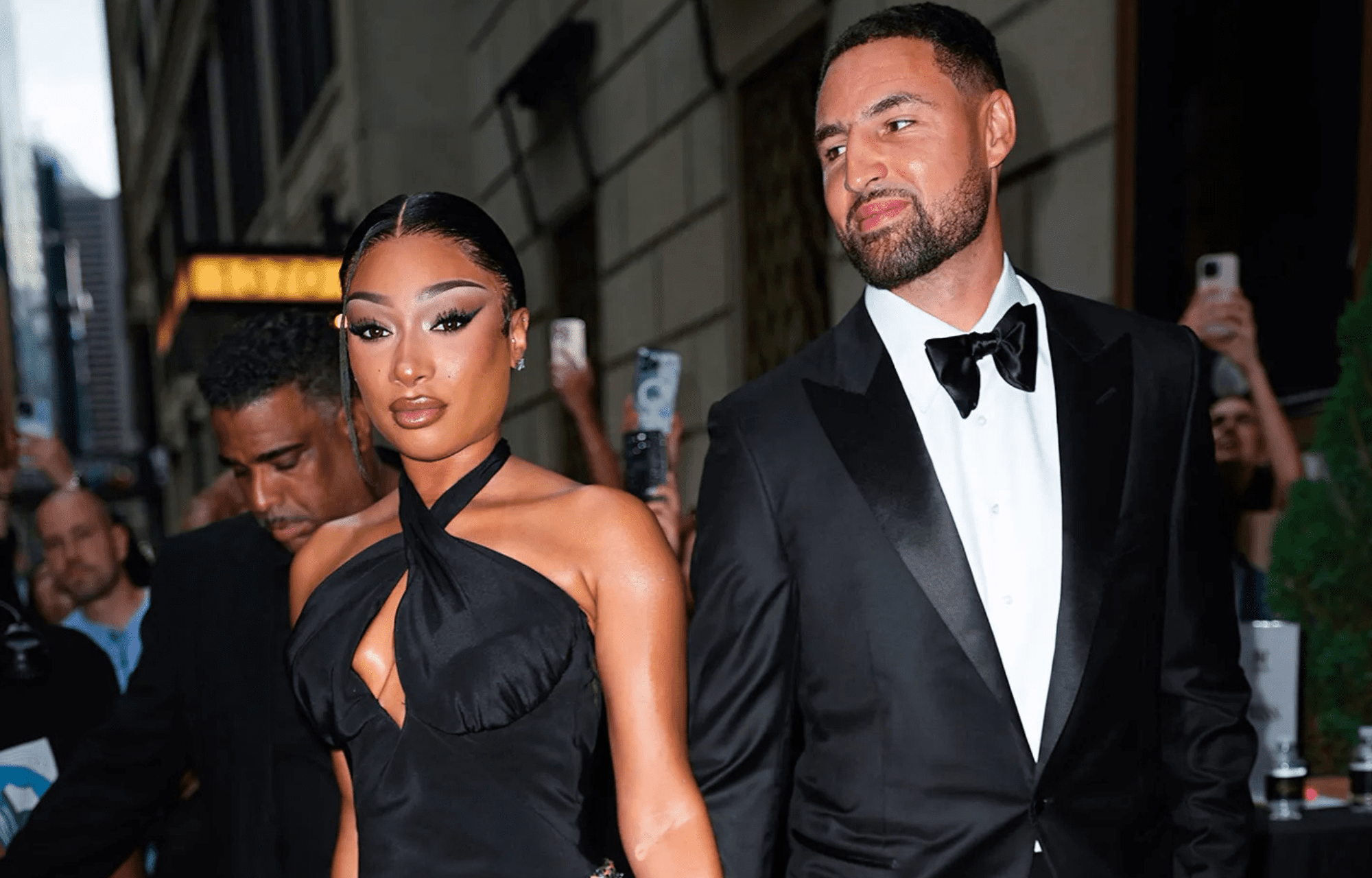 Klay Thompson Dodges Megan Thee Stallion Buzz In Awkward Mavericks ...