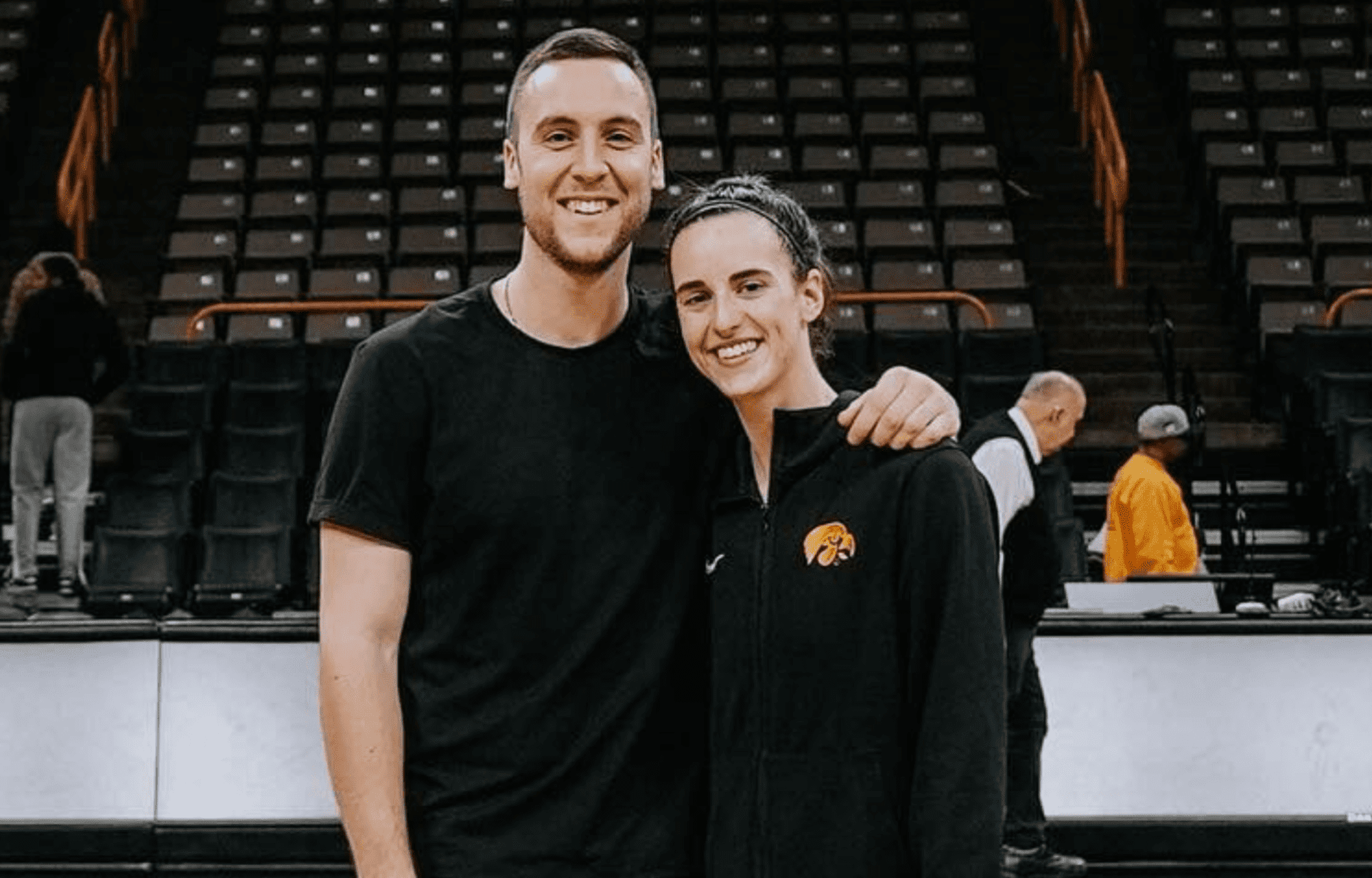 Caitlin Clark Gifts PEs To Connor McCaffery & Bulldogs