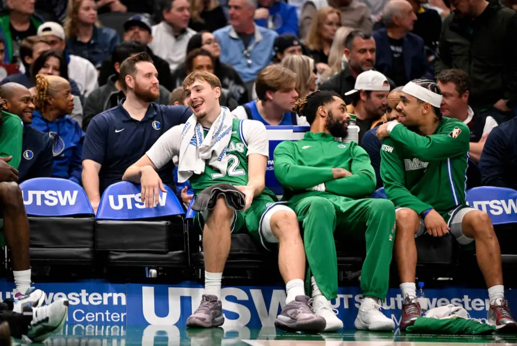 Mavs Rookie Cooper Flagg Sneaks Into Michael Jordan Territory With Eye ...