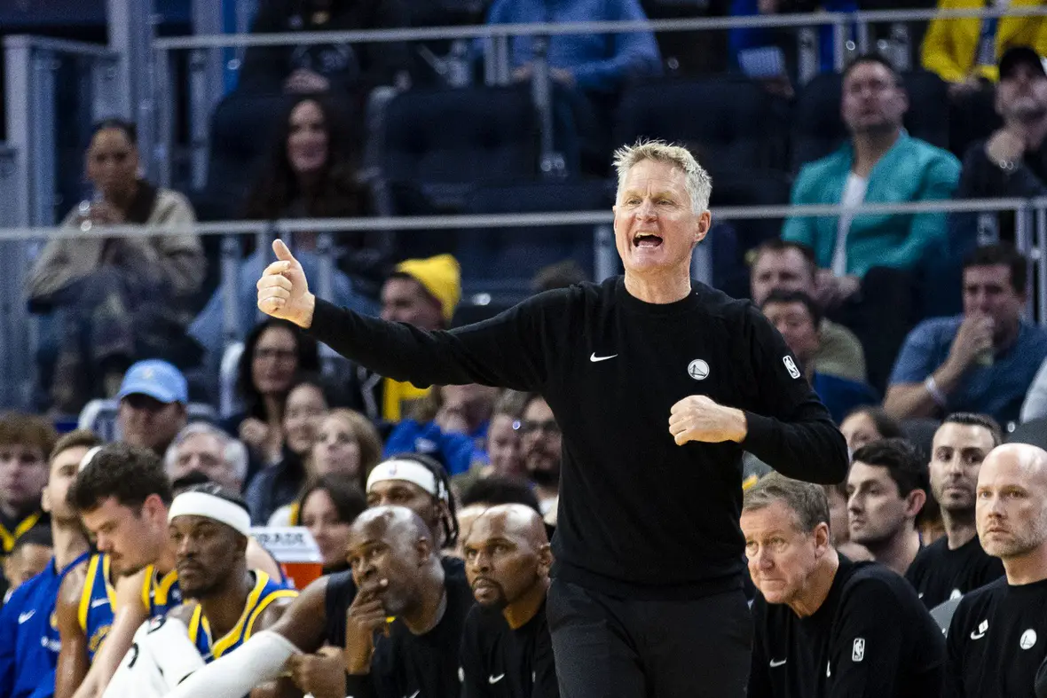Steve Kerr Hints at Ref’s Short Leash in Draymond Green’s Ejection ...